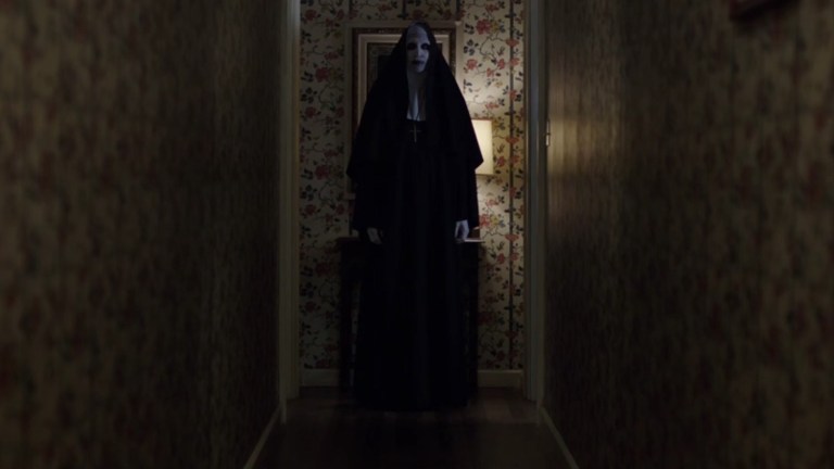 THE CONJURING 2 Makes the Sequel Mighty Again – Father Son Holy Gore