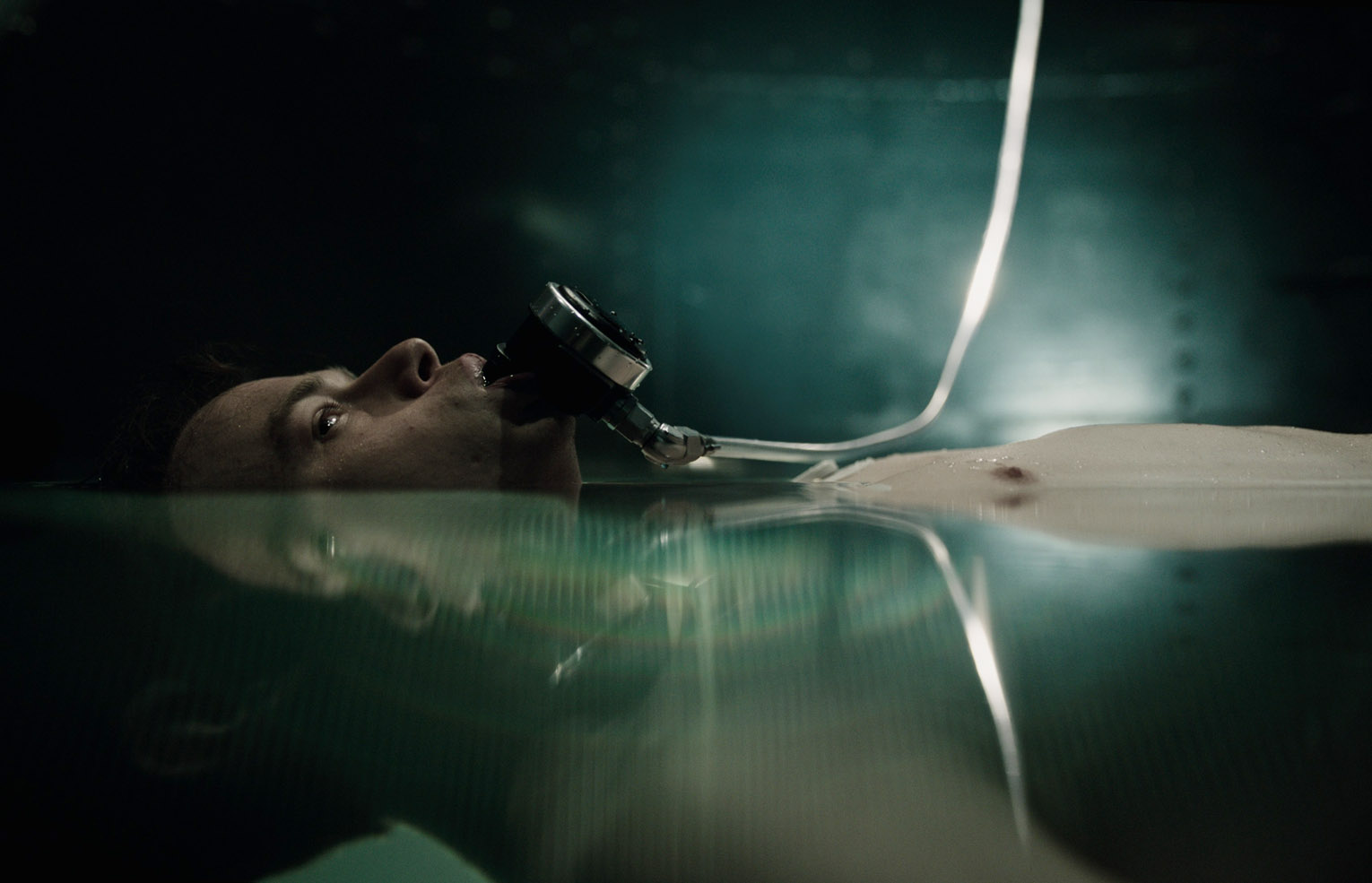 Lukewarm Gothic with A CURE FOR WELLNESS – Father Son Holy Gore