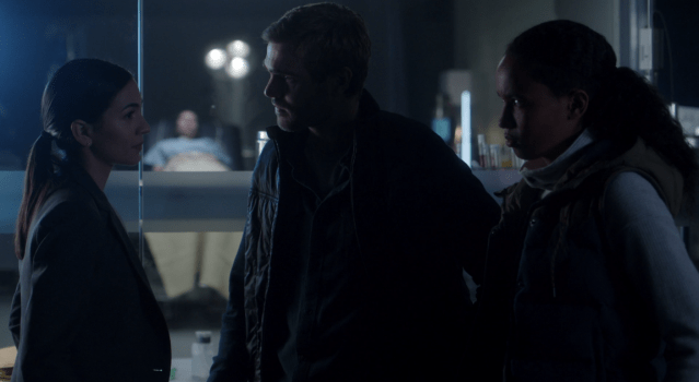 Siren – Season 2, Episode 10: “All In” – Father Son Holy Gore