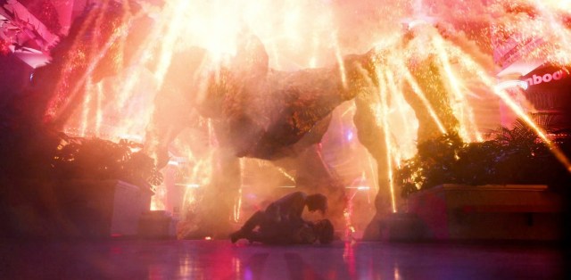 Stranger Things— SEASON 3 FINALE: “Chapter Eight – The Battle of ...