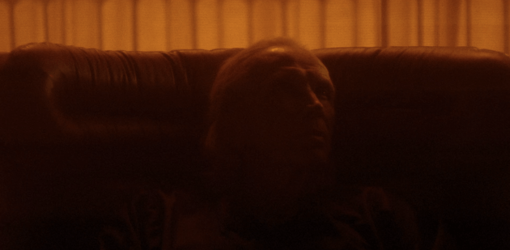 Guillermo del Toro’s Cabinet of Curiosities 1×07: “The Viewing” – Father Son Holy Gore