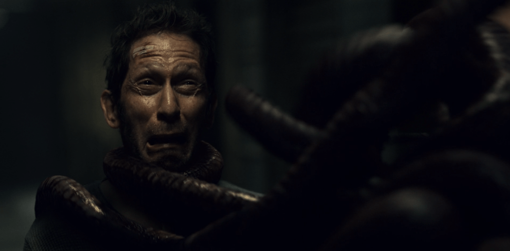 Guillermo del Toro’s Cabinet of Curiosities 1×01: “Lot 36” – Father Son ...