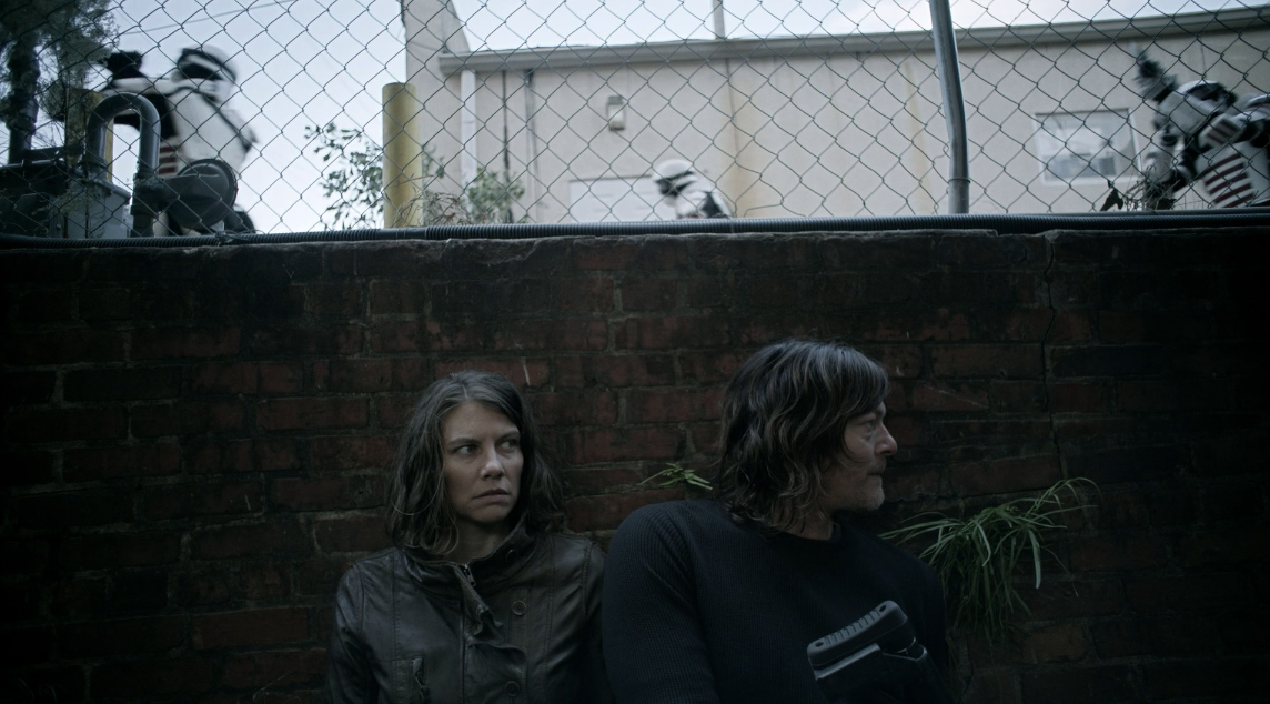 The Walking Dead 11×17: “Lockdown” – Father Son Holy Gore