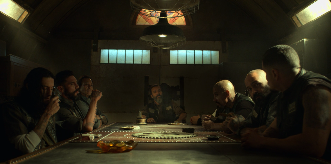 Mayans M.C. 3×02: “The Orneriness of Kings” – Father Son Holy Gore